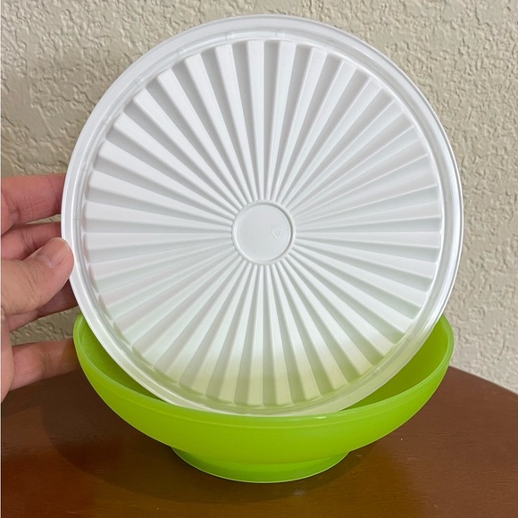 Tupperware | Kitchen | Tupperware Wonderlier Bowl 4 Piece Set Lime ...